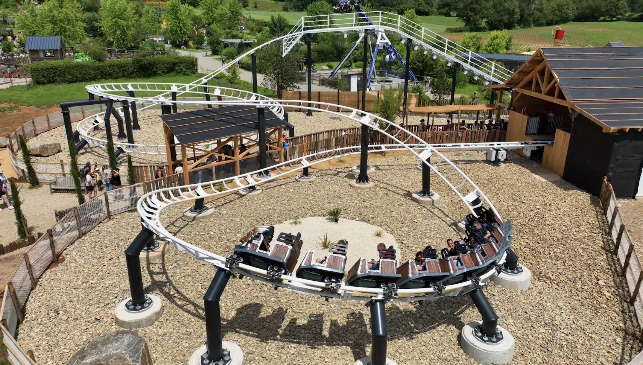 Roller coasters, wave swingers, roundabouts, major and fun rides